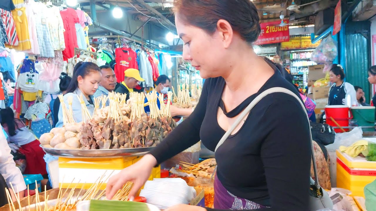 So Yummy! Best Street Food Collection - Spring Rolls, Rice Noodles ...
