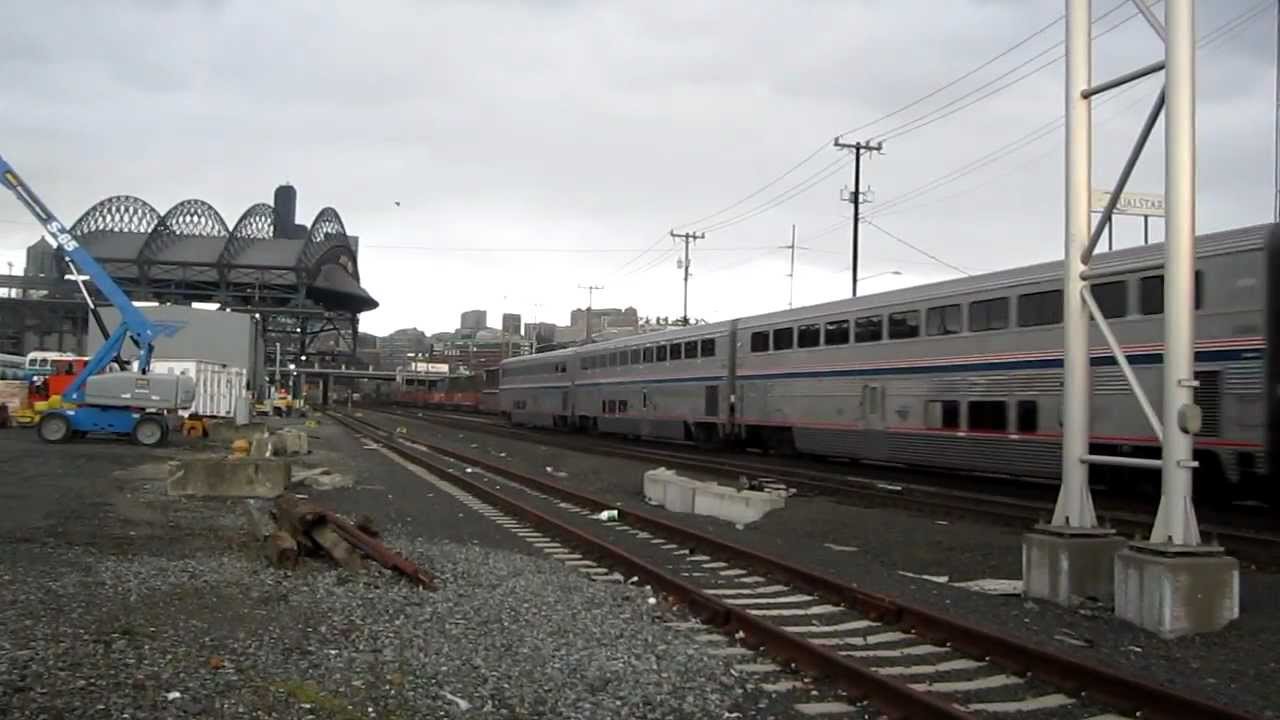 Amtrak Coast Starlight in Seattle - YouTube