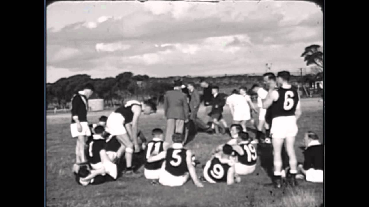 Football in the 50s' - YouTube