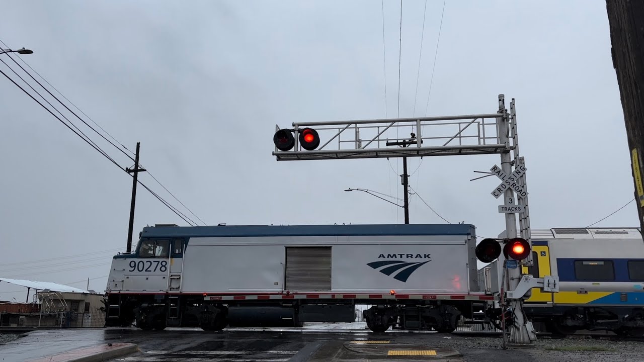 Amtrak CDTX 90278 San Joaquins Train 710 East - S. Aurora Street ...