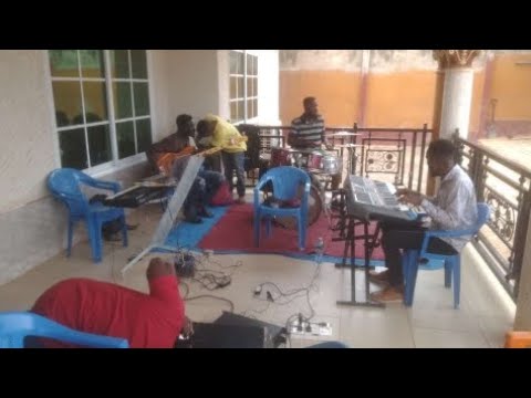 HOME REHEARSALS...GET TUNED FOR THE LOVELY ADADAMU TUNES EVER BY KOFI ...