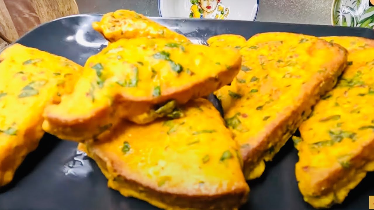 Bread Pakora recipe |Street style bread pakoda recipe| Bread pakora at ...
