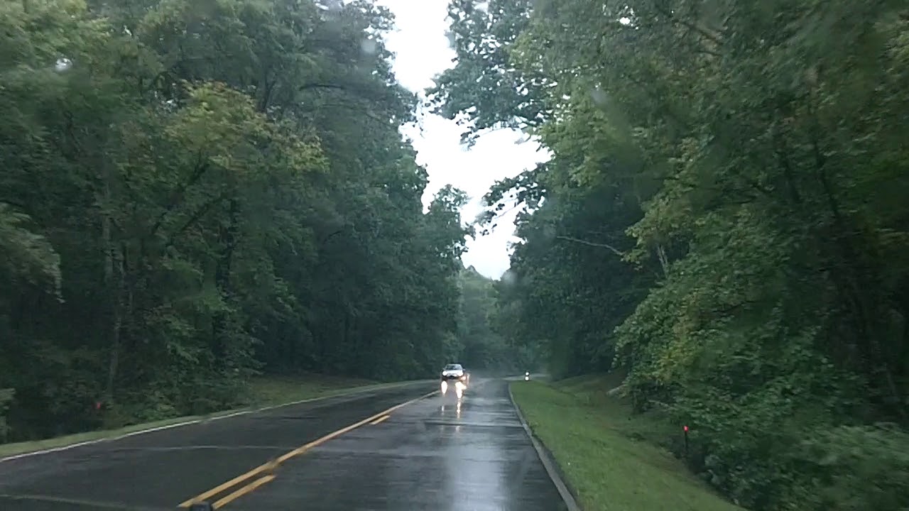 A Nice Drive down the Natchez Trace Parkway - YouTube