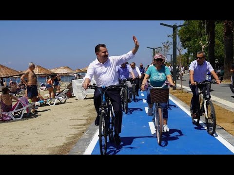 Erdek’e Yücel Yılmaz dokunuşu.. Başkan Yücel Yılmaz, vatandaşa selam hizmete devam.. BALIKESİR