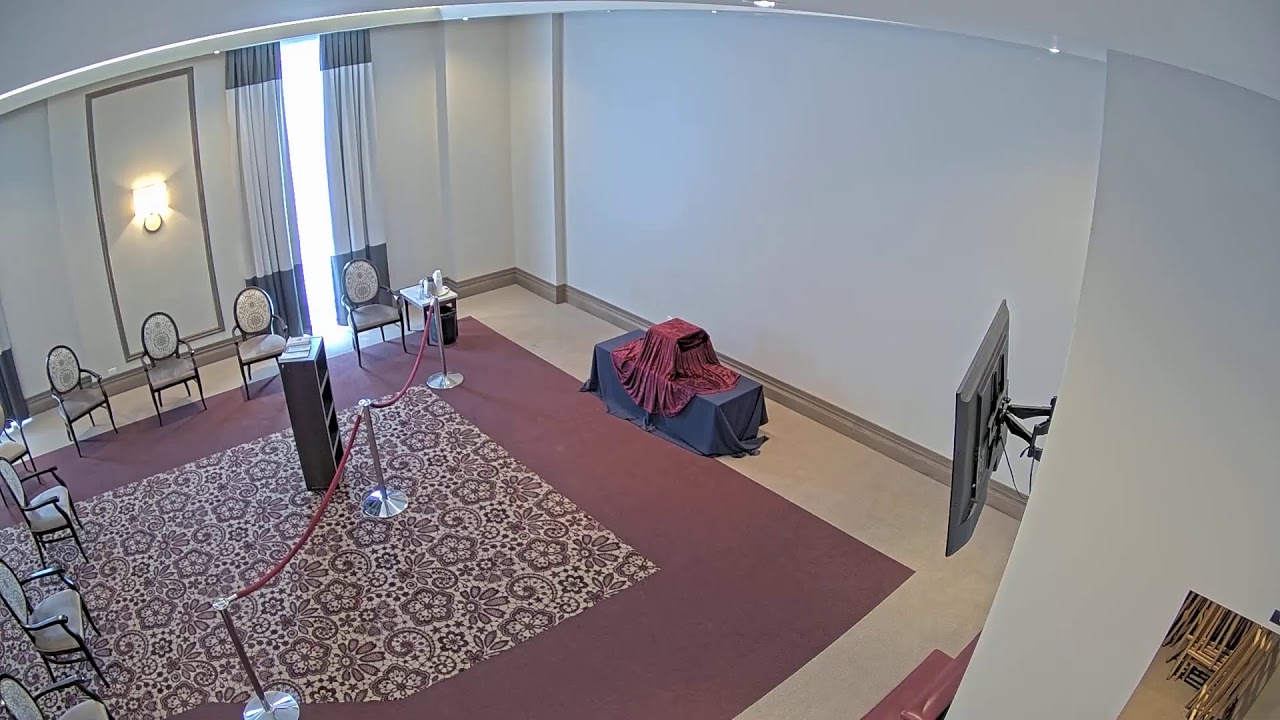 Live Camera Axis P3245-LVE - YouTube