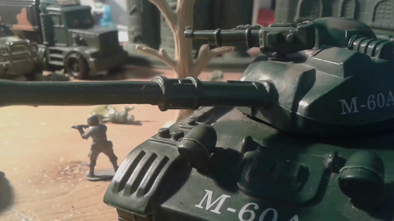 Tank shooting stop motion - YouTube