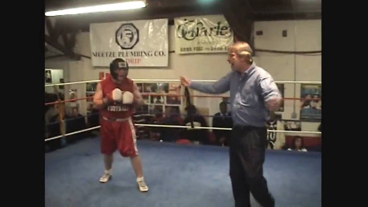 kelly boxing - YouTube