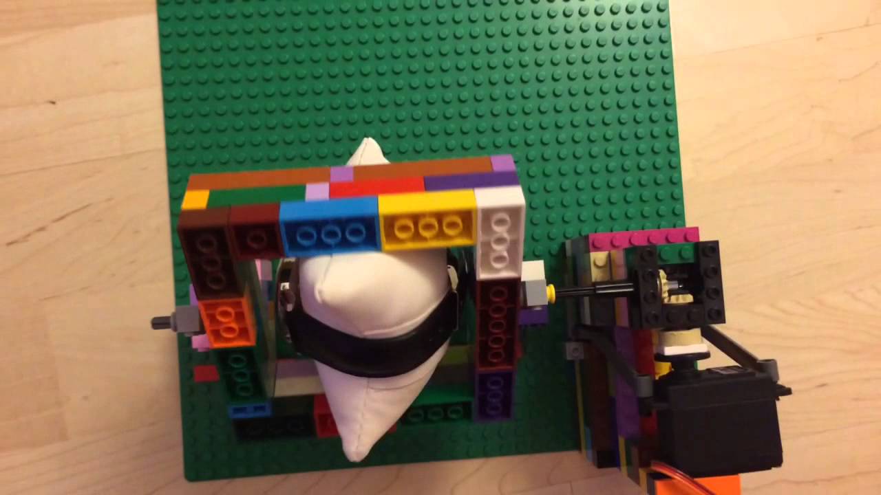 Watch winder with Arduino and Lego - YouTube