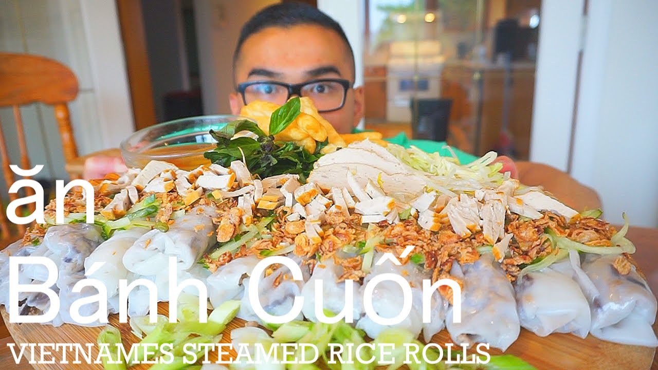 Ăn Bánh Cuốn | Vietnamese Steamed Rice Rolls - YouTube