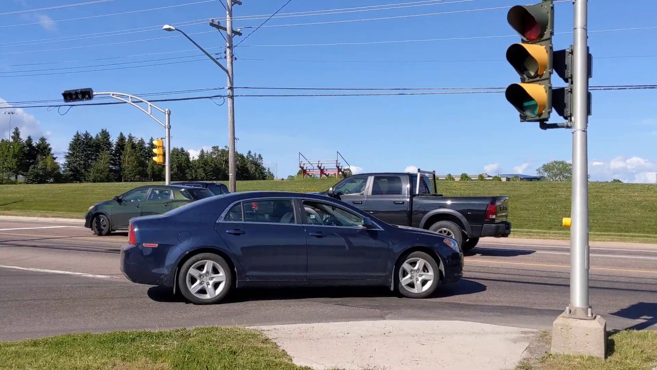 Dedicated Left & Right Turn Signals - YouTube