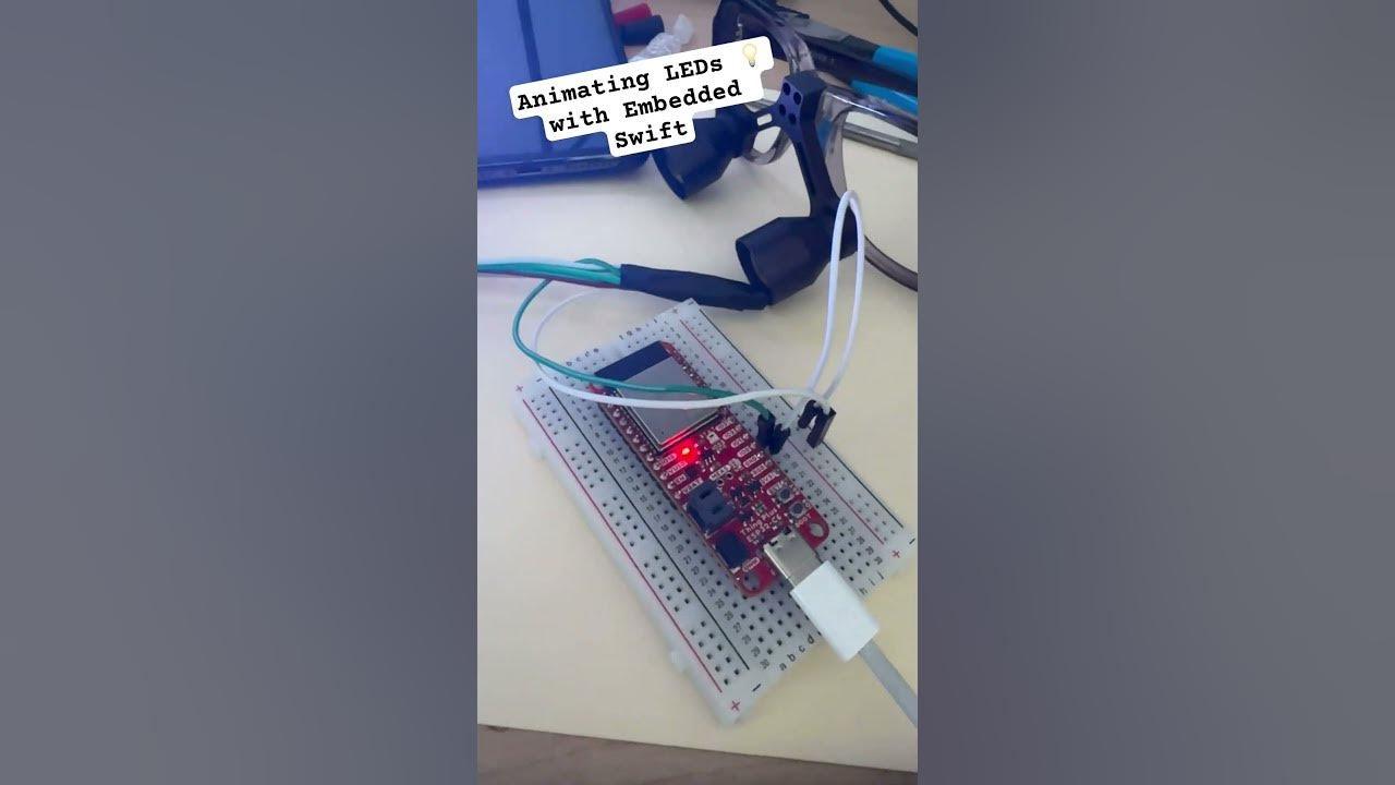 Animate LEDs with Embedded Swift on ESP32-C6 #coding #swift #embedded #esp32 - YouTube
