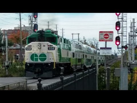 200th Railfanning Video! GO Transit F59PH #558 at Brampton, Ontario on ...