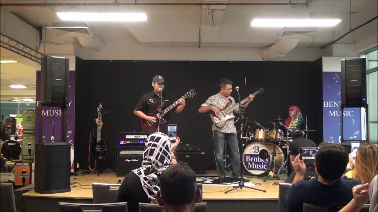 Metal Mania - YouTube