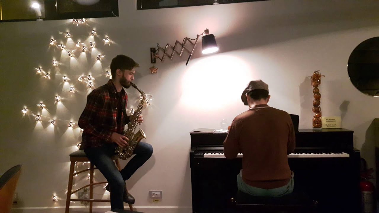Live Jazz - Sax and Piano - YouTube