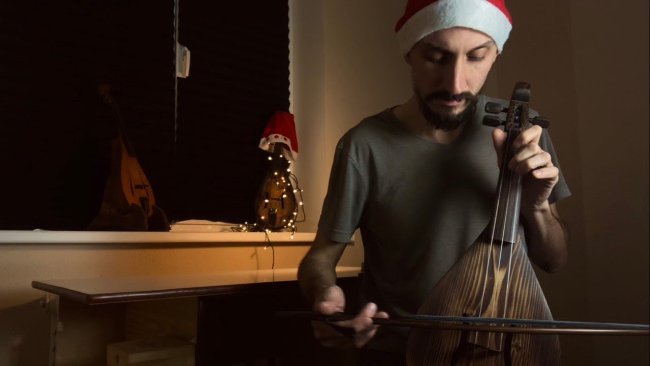 Still, still, still - Christmas carol on a gudok - YouTube