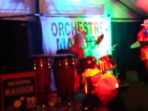 l'orchestre MADDOX a la BRADERIE A BRUXELLES 9092012 - YouTube