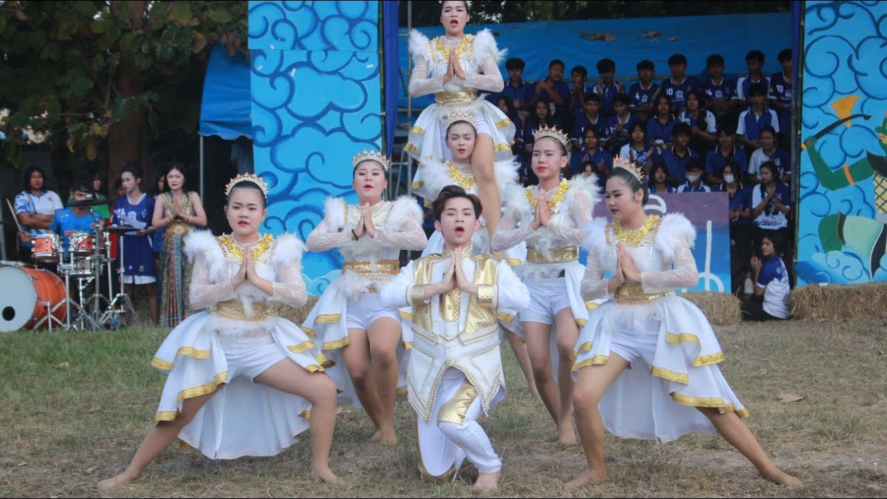 การประกวดเชียร์ลีดเดอร์ สีน้ำเงิน - YouTube