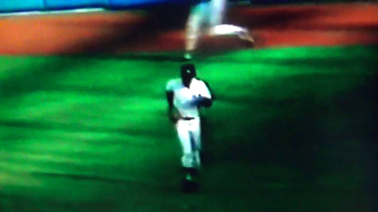 Mickey Rivers Catch Is Called A Trap New York Yankees - YouTube