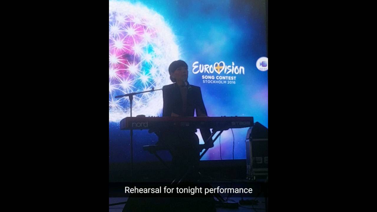 Ms Dami Im's Parent Have Arrived In Stockholm :-) - YouTube