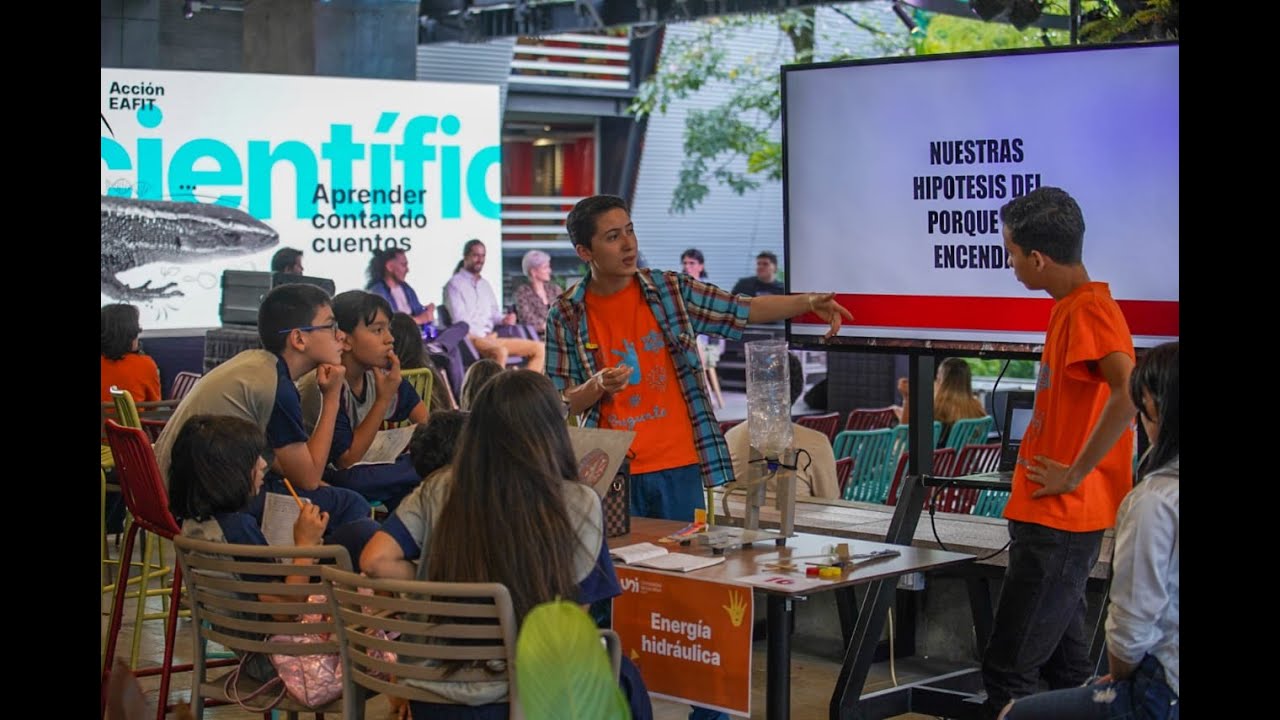 Acción EAFIT nos puso a vivir y hablar de ciencia por tres días - YouTube
