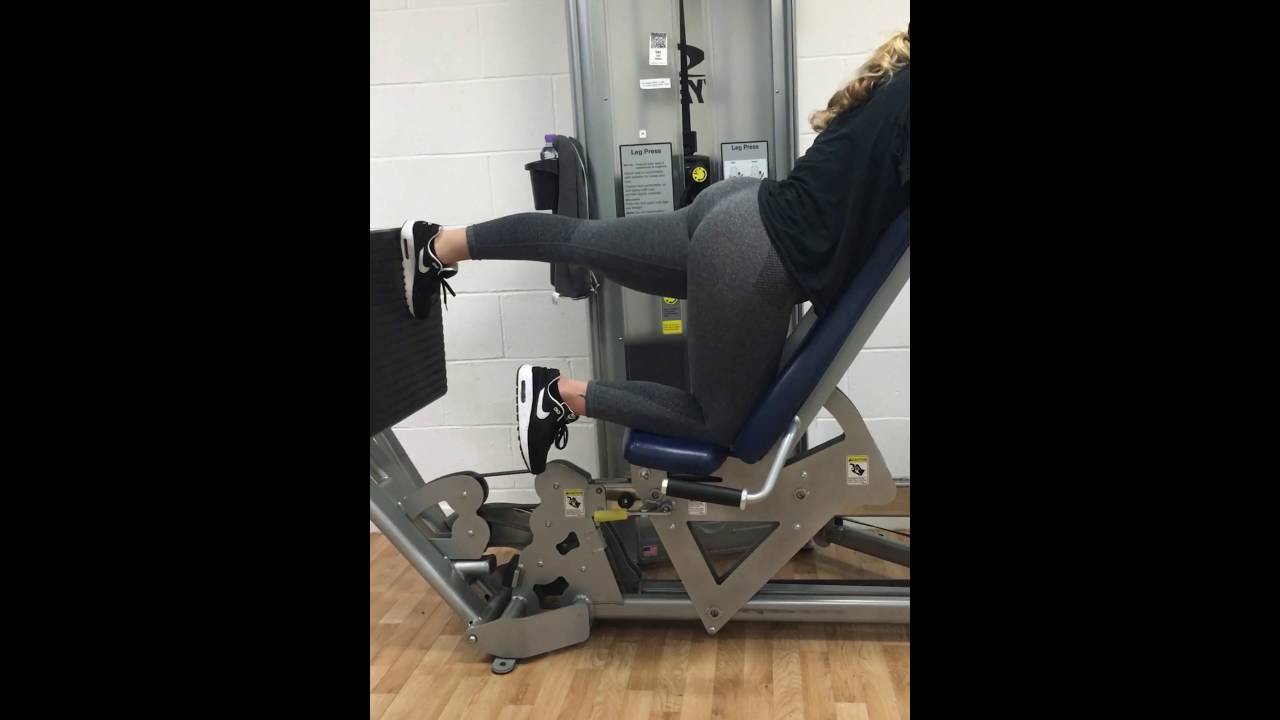 Kickback on leg press - YouTube