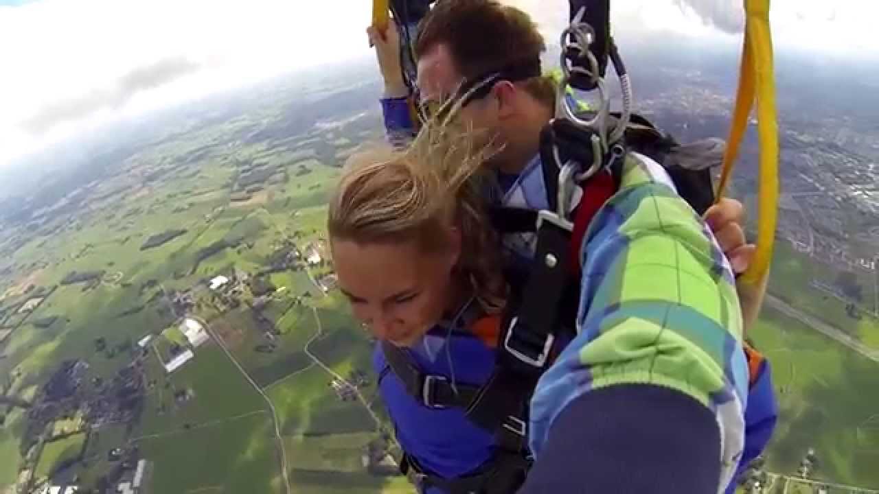 Tandem Skydive with Handy Cam video - YouTube