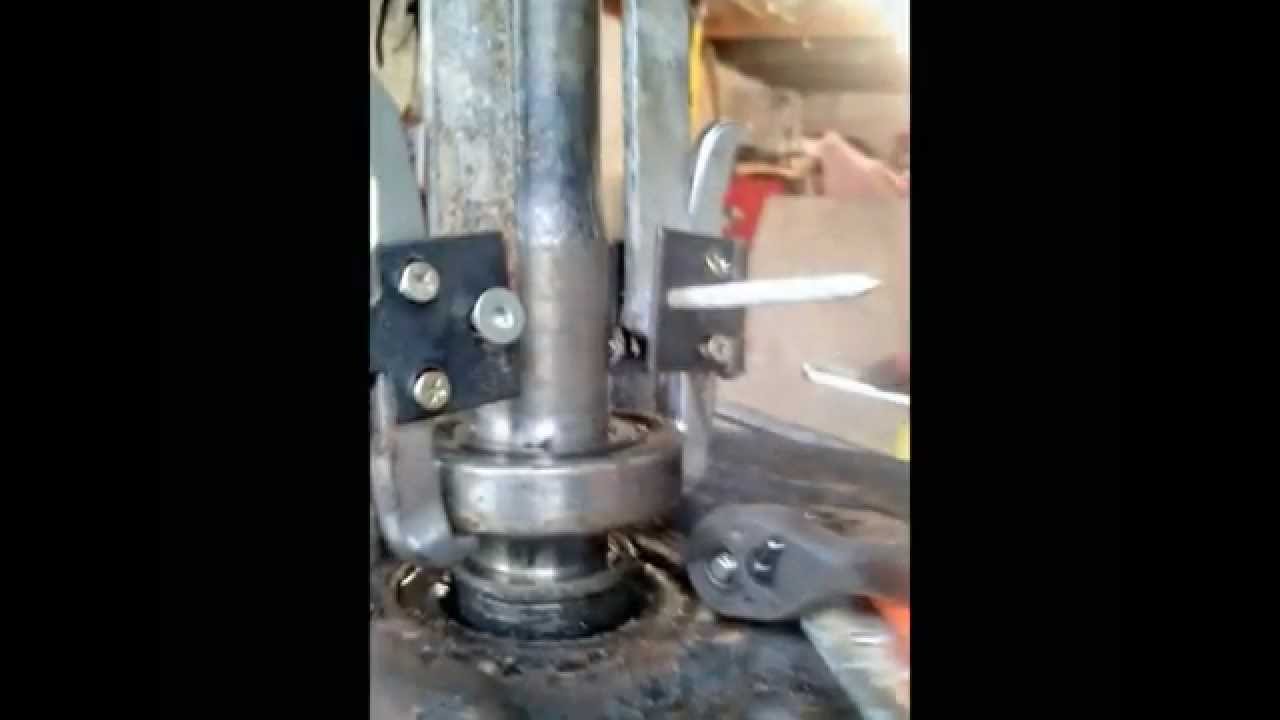 bedford rascal bambi campervan nearside rear hub strip down removal and ...