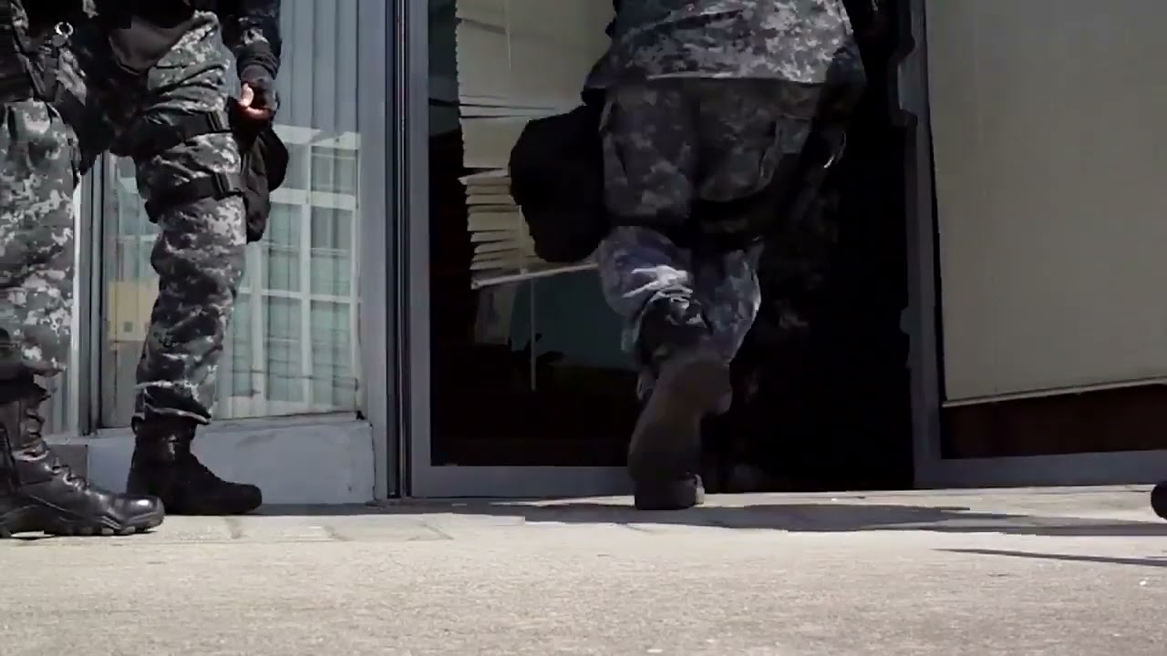 Free Stock Footage SWAT Raid 2 - YouTube