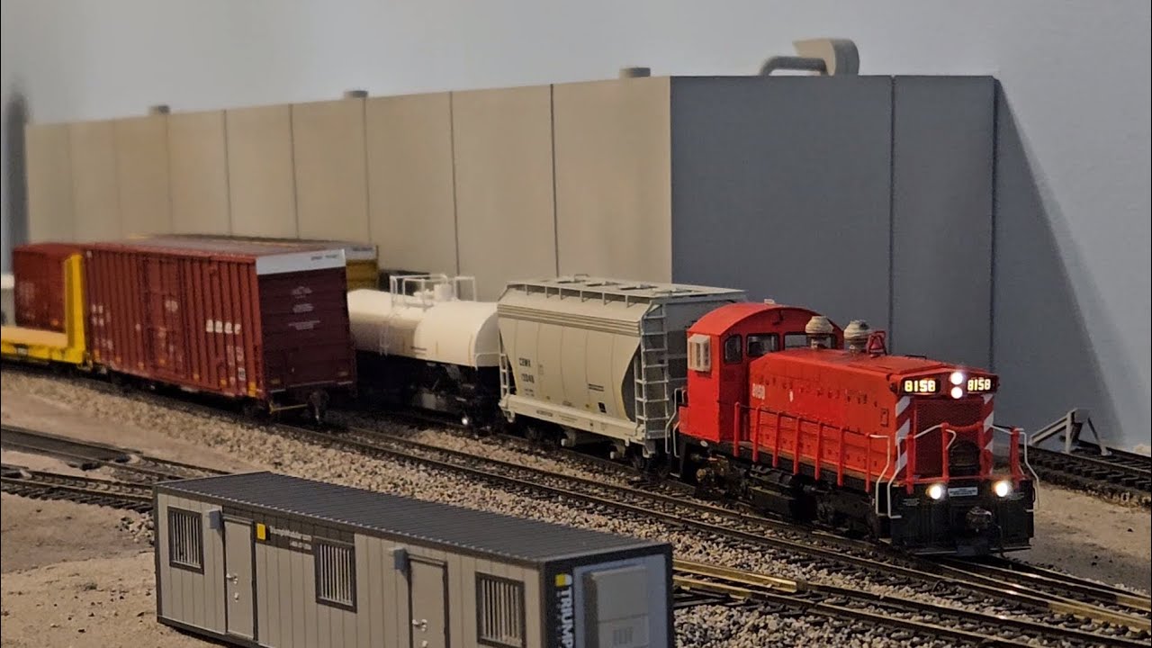 HO Scale Industrial Park Layout- Operations Part 1 - YouTube