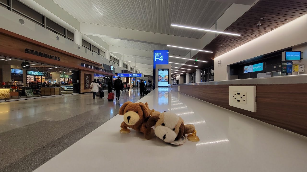 Buford and Oscar Vlog a Travel Day - Cleveland, Phoenix, SLC - YouTube