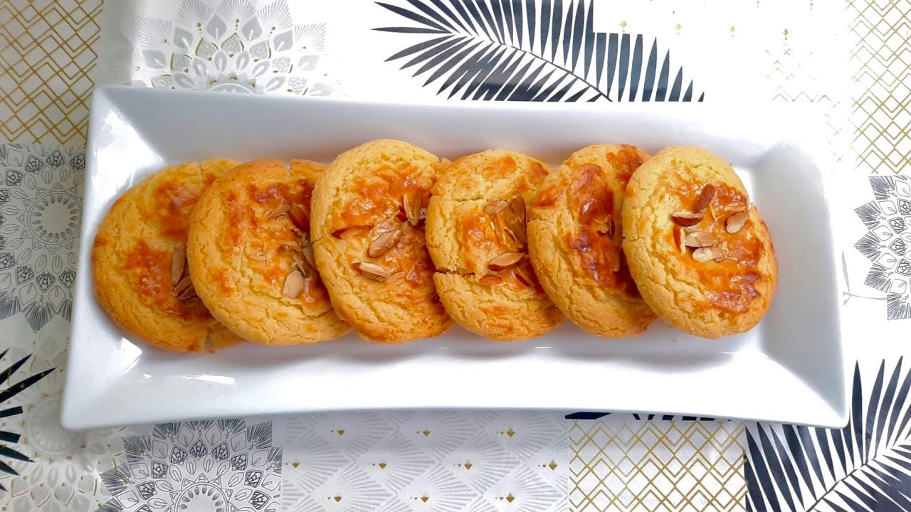 Nankhatai Recipe | Quick and Easy Biscuits - YouTube