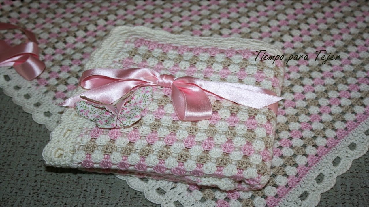 Colchas tejidas a crochet para bebé - Imagui