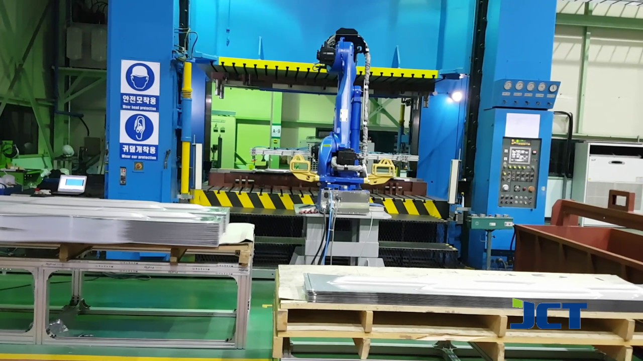 MOTOMAN MH180 프레스 핸드링 / PRESS HANDLING - YouTube