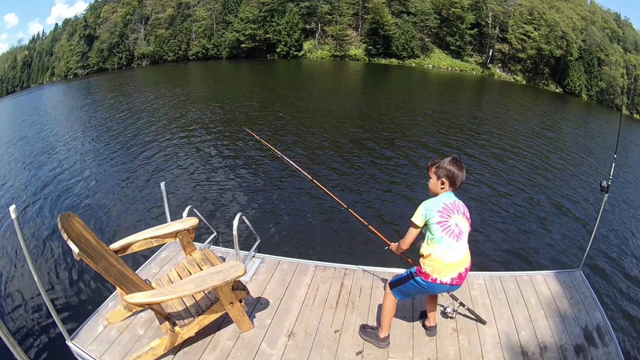 Justin Action Catfish Fishing Fiddler's Lake, QC - YouTube
