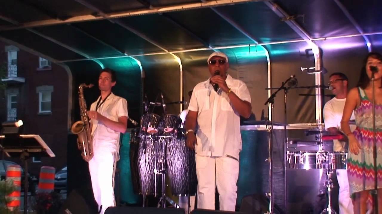 Chico Band à Farnham! - YouTube