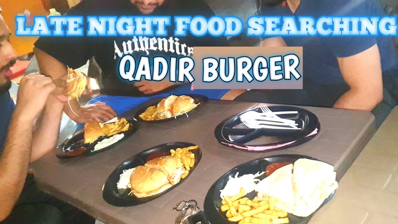 Late Raat Ki Awaragardi 😜🤩| My Chickens 🐔| Qadir Burger Iqbal Town Wala ...