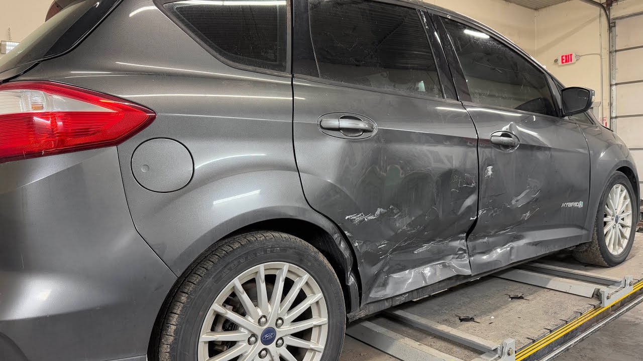 I saved a CHEAP Ford. Repairing a Wrecked car from Copart. - YouTube