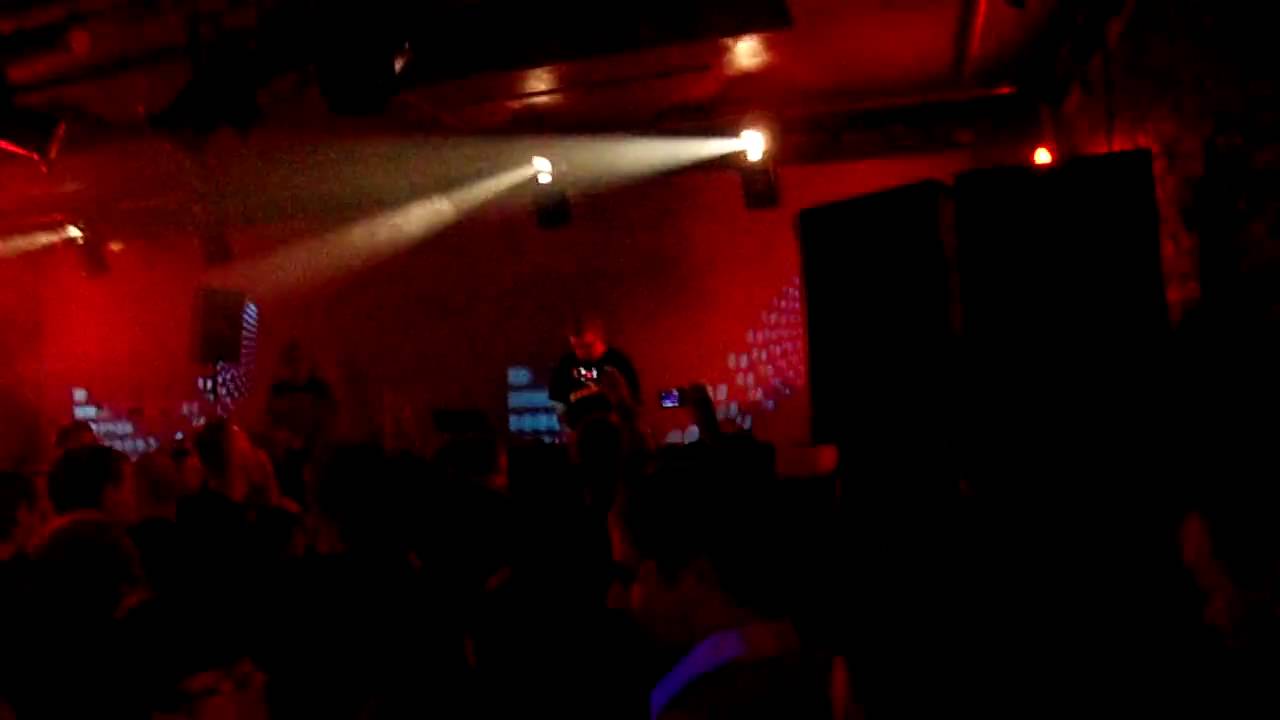 Alexander Kowalski @ Sfinks, Sopot 2/6 10.10.2009 HD - YouTube