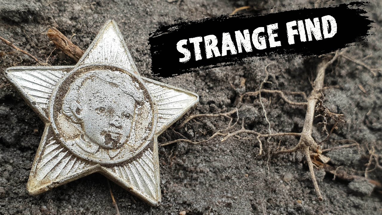 Strange Find in the Ground - Treasure Hunting with a Metal Detector ...