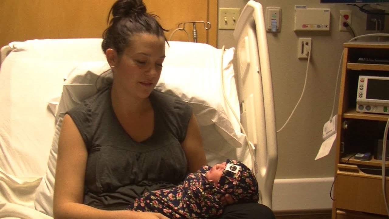 Phoenix O'Connor CBS 13- New Year's baby - YouTube