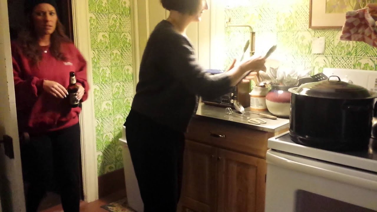 Boiling Lobster Babes - YouTube