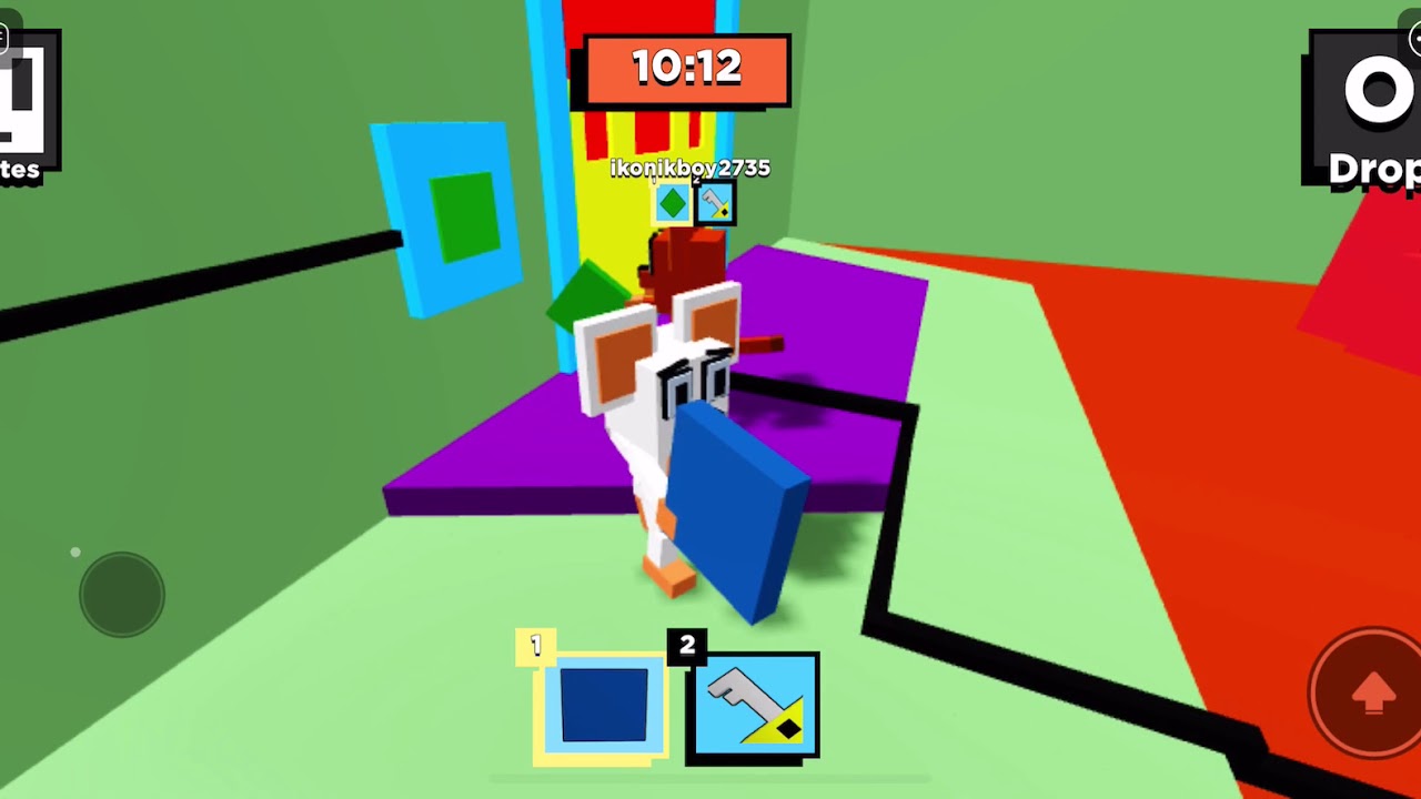 Escaping the cat in Roblox - YouTube
