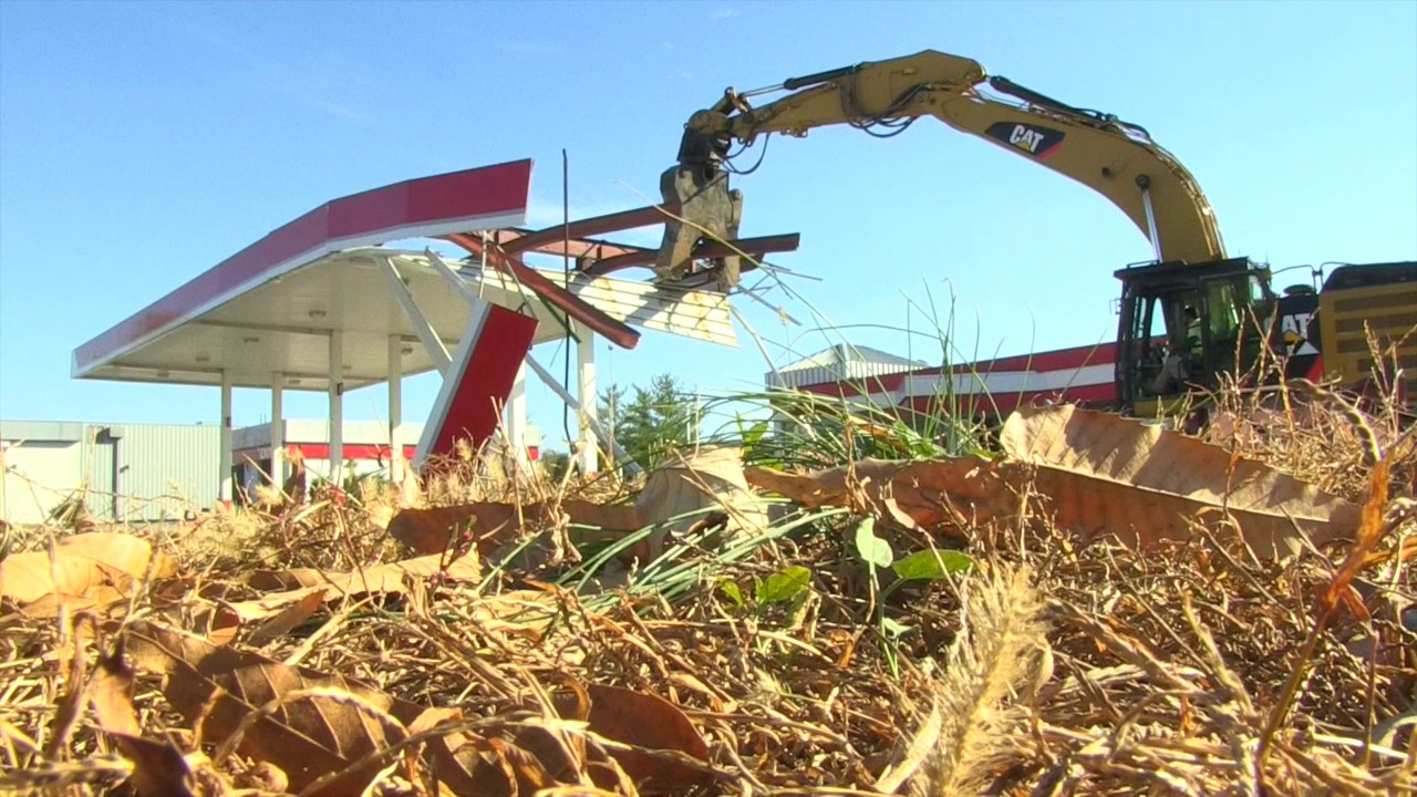 Gas Station Demolition - YouTube