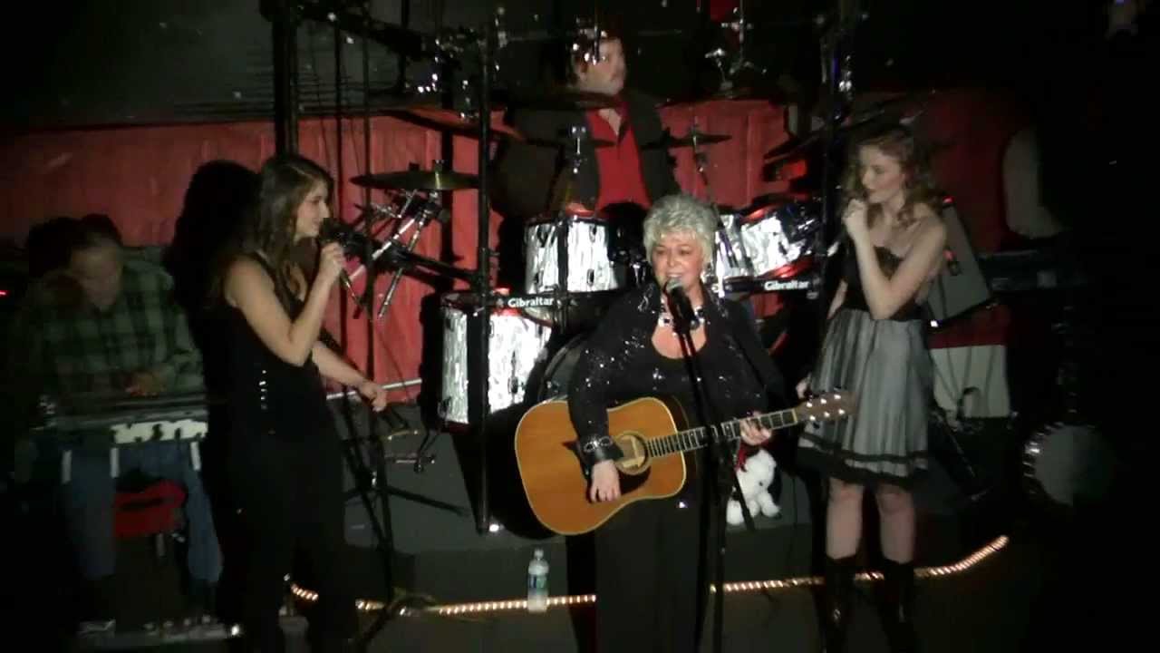 Linda Ferrell - "Faded Love" (Cover) - YouTube