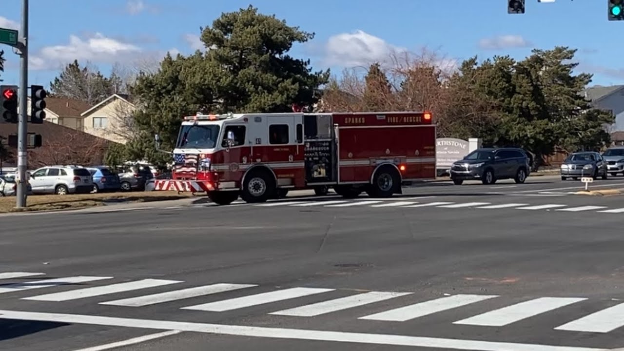SFD Engine 41 Responding - YouTube