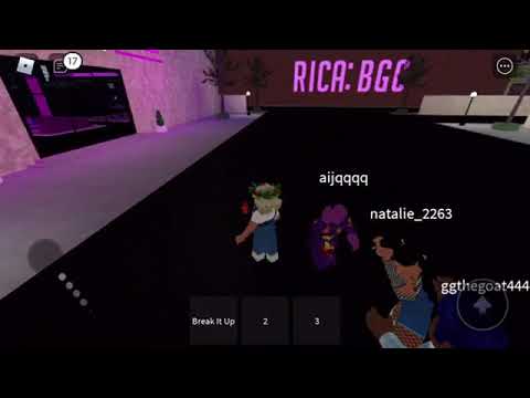 Playing BGC for the first time|Roblox - YouTube