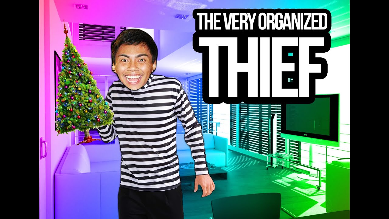 HOW TO STEAL A CHRISTMAS TREE! - YouTube