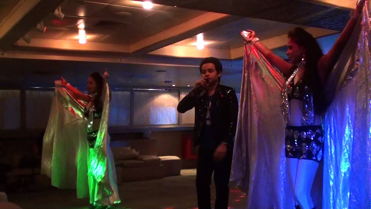 Remo Ghosh - Indian Idol 4, finalist performs aboard Casino Royale Goa ...