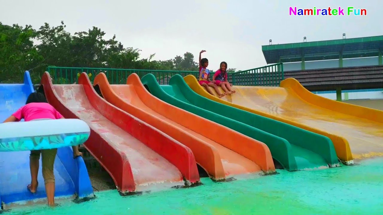 Wisata Keluarga Waterpark Seluncuran Air Waterboom Swimming Pool Yang ...