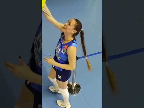 Eda Erdem'e yoğun ilgi sevgi #fenerbahçeopet